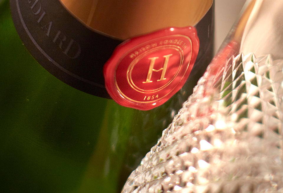 Domed Resin Embellishments - The Signet Exclusive Method