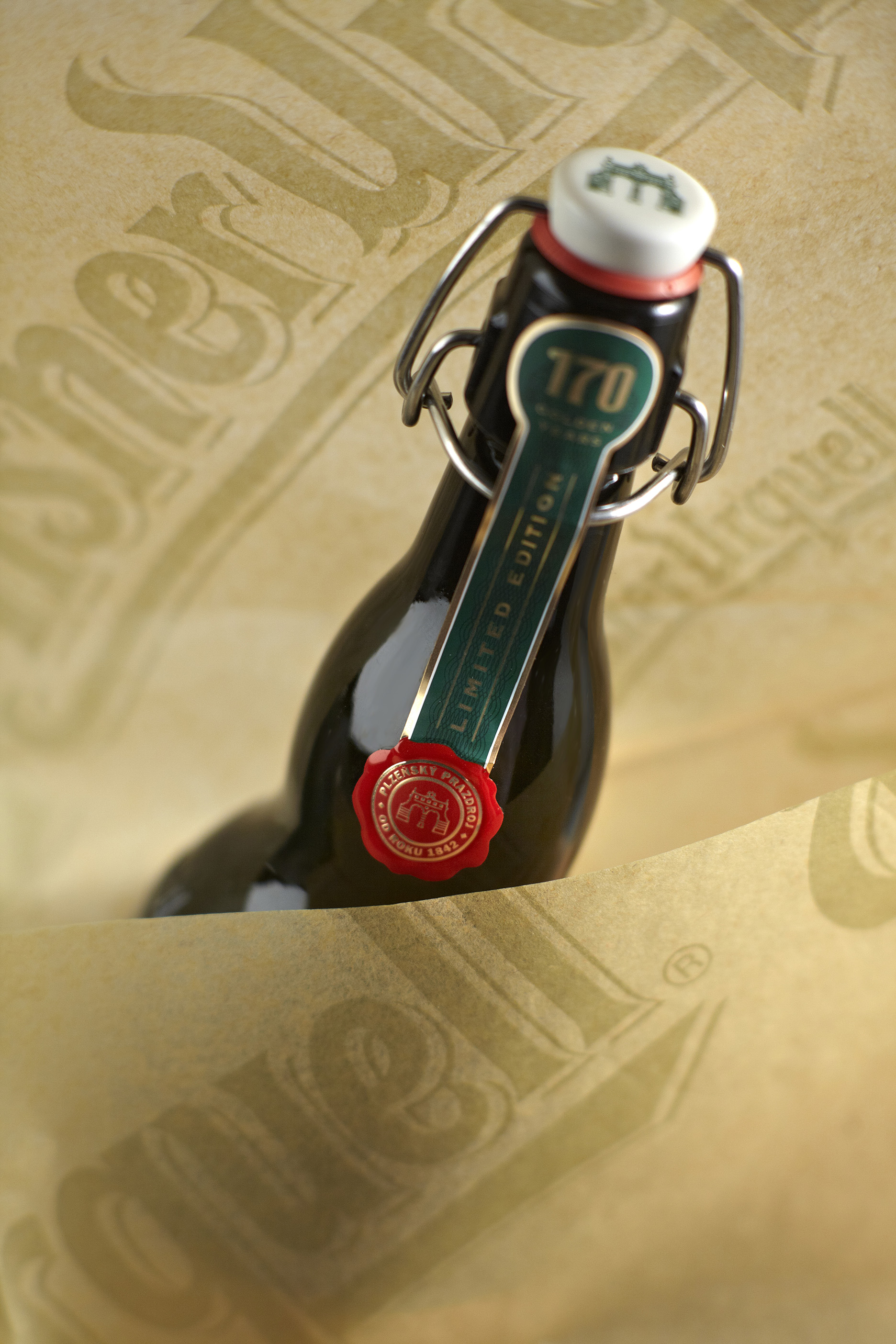 Levere Resin Label | Signet